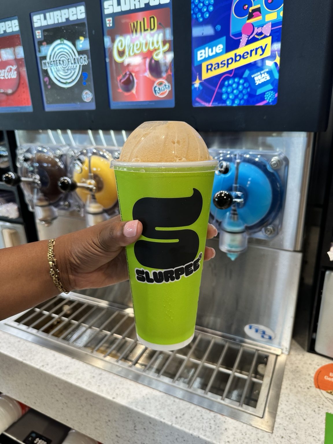 FREE Slurpee at 7-Eleven! No purchase necessary! (7/11 only) - One Cute ...
